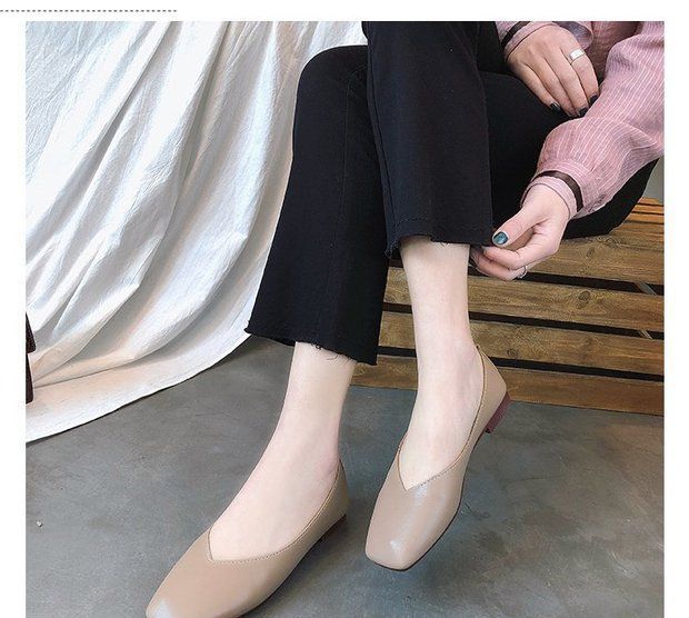 The Hoof Plain Square-Toe Flats | YesStyle
