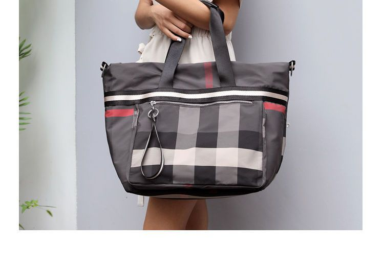 Montomery Plaid Carryall Bag | YesStyle