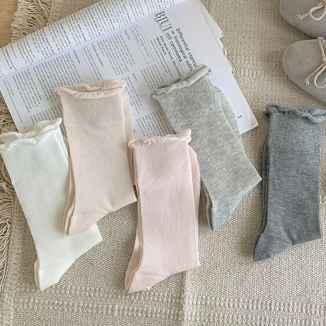 Cloudrelf - Plain Crew Socks | YesStyle