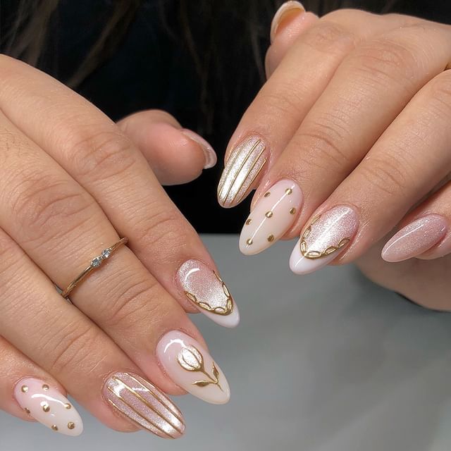 Cutip Nails - Floral Metallic Almond Press On Nail / Tool Kit / Set ...