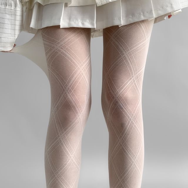 Desperim - Diamond Patterned Sheer Tights | YesStyle