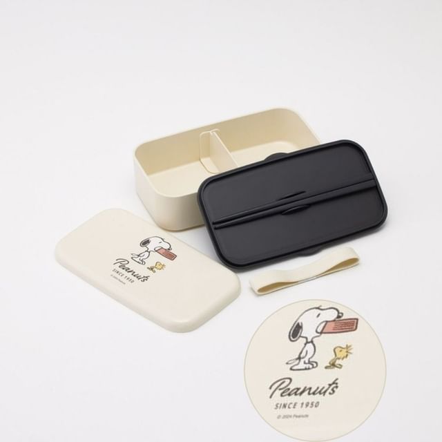 Skater - PEANUTS SNOOPY Bento Lunch Box with Chopsticks | YesStyle